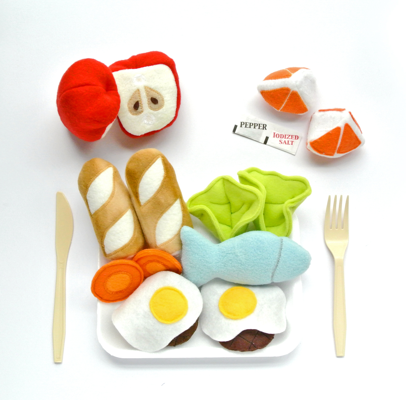 Quick and Easy DIY Pretend Play Food Set: Fish, Burgers, Carrots, and ...