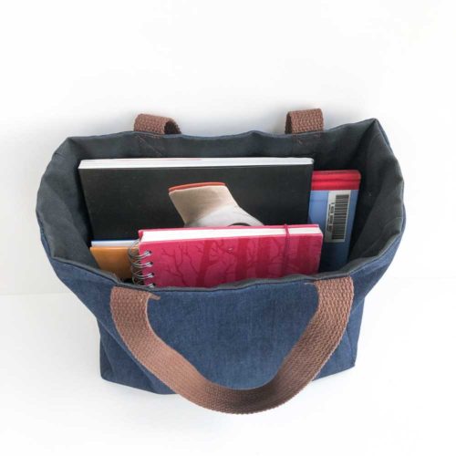 How to Make A Very Simple Tote Bag FOR BEGINNERS (with Detailed Step-By ...