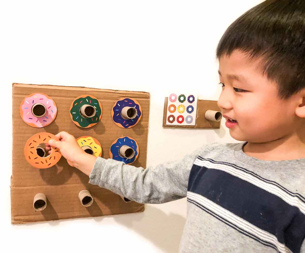 Doughnut Matching Activity for Kids - Print and DIY (Free Printable ...