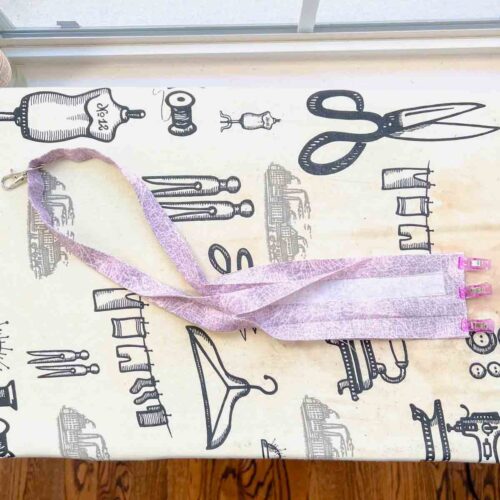 How to Make a DIY Lanyard (Free Pattern) - MindyMakes