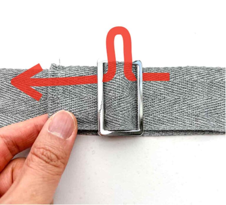 How to Sew an Adjustable Strap for a Bag (Free Pattern) - MindyMakes